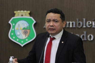 ALECE - Tony Brito anuncia projeto em defesa de atiradores e ...