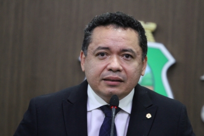 ALECE - Tony Brito quer criação de escolas preparatórias para concursos ...