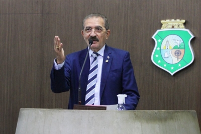 ALECE - Walter Cavalcante apresenta balanço de atividades durante ...
