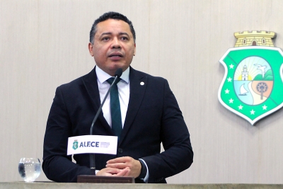 ALECE - Tony Brito cobra valorização dos profissionais da segurança pública